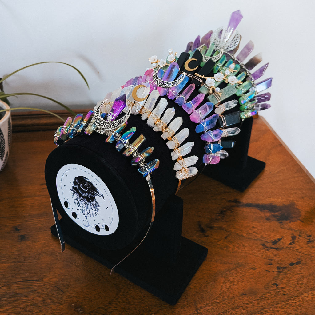 CROWNS HOLDER Crystal Crown Headpiece Jewelry Roll Cylinder – ☽ LUNA ...